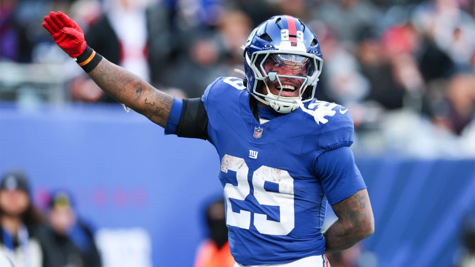 Giants’ Tyrone Tracy Jr. gives God shoutout for 1,000-yard season