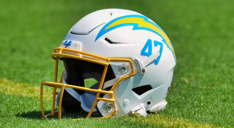 Los Angeles Chargers Bring In Suspended NFL Star Dealing With Ugly ...