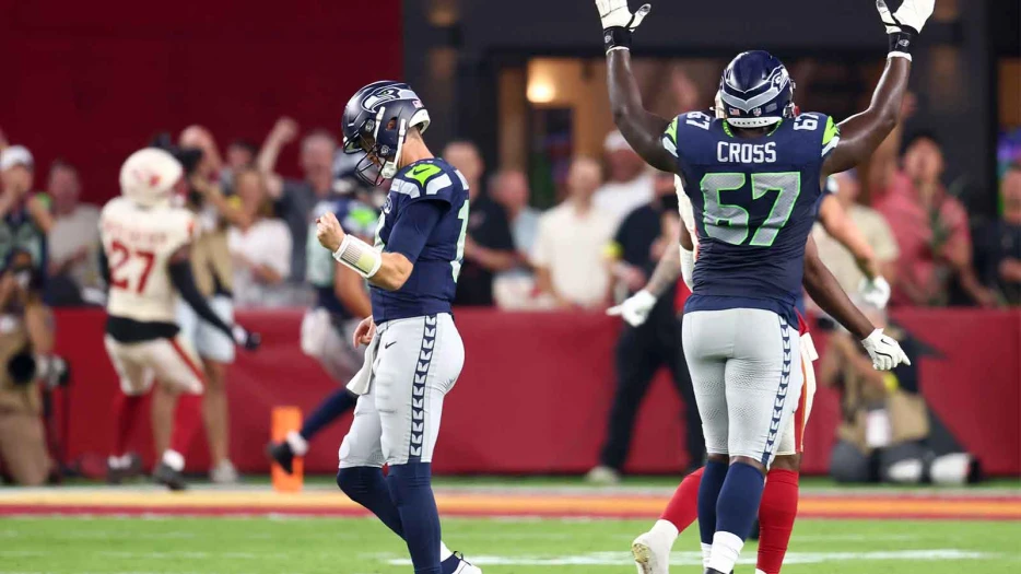Seahawks’ Sam Darnold, Charles Cross officially off injury report ...