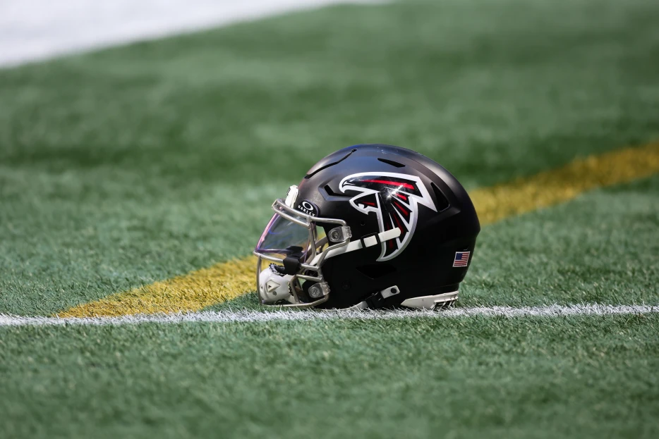 Falcons Having Second GM Interview With Bears Assistant GM Ian Cunningham