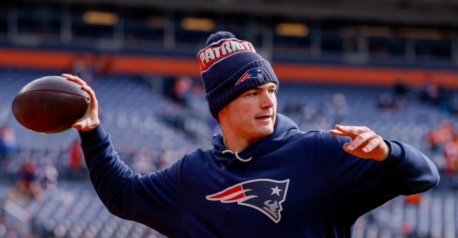 Patriots vs. Seahawks Thursday injury report: Three sidelined, Drake ...